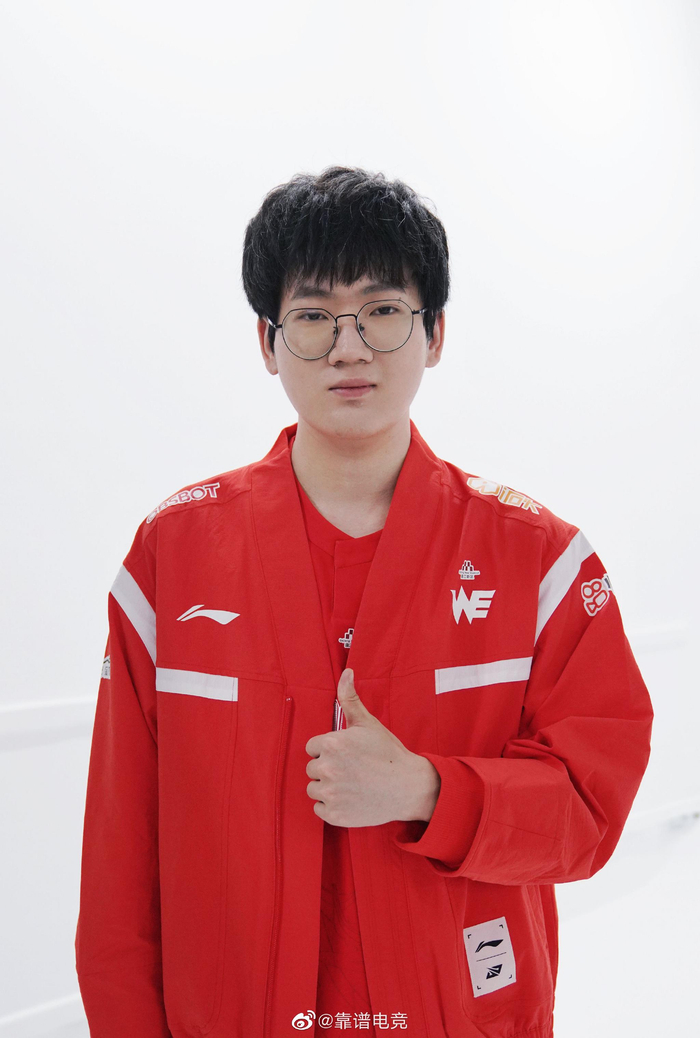 分享Cube定妆照 WE.Cube给你点了个赞