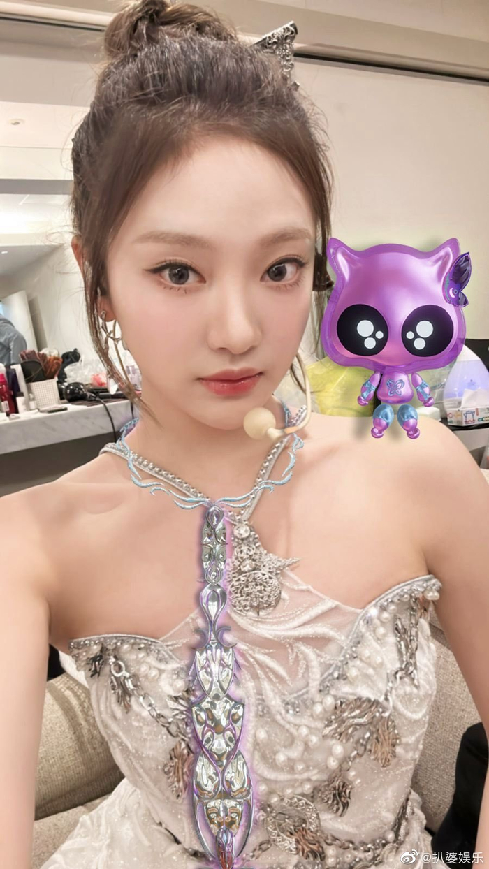 aespa宁艺卓INS更新，让人眼前一亮的特级美貌！|宁艺卓|aespa_新浪新闻