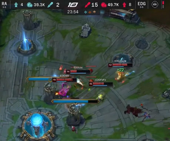 恭喜EDG让一追二成功拿下本场比赛