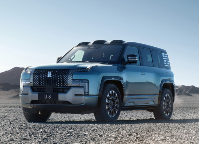 比亚迪仰望U8部分参数及配置出炉：功率880千瓦，零百加速3.6s