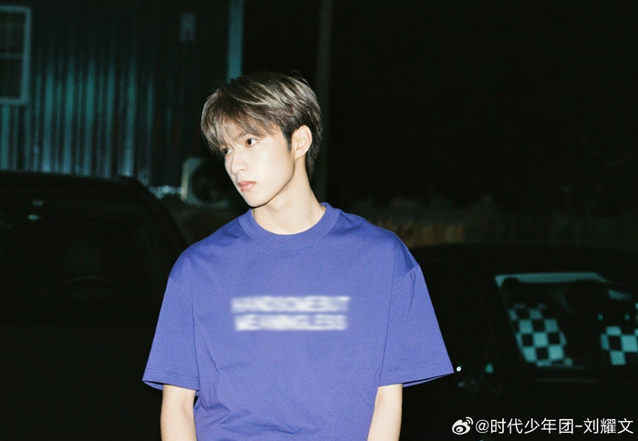 丨@时代少年团-刘耀文 原创词曲新歌《FEEL ME》上线！|新歌|刘耀文|时代少年团_新浪新闻