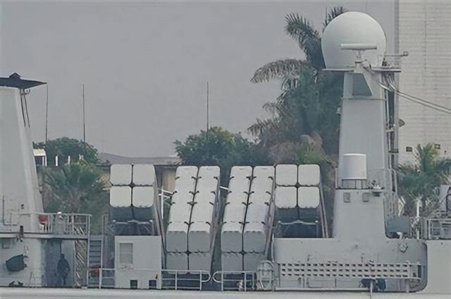 隐隐压制法意FREMM，有潜力装四面盾的054B护卫舰，出口前景如何