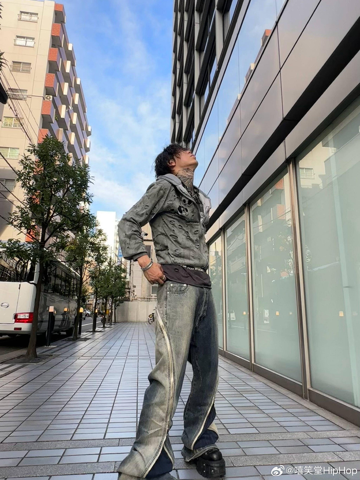 潮男出街！PSY.P最新OOTD！