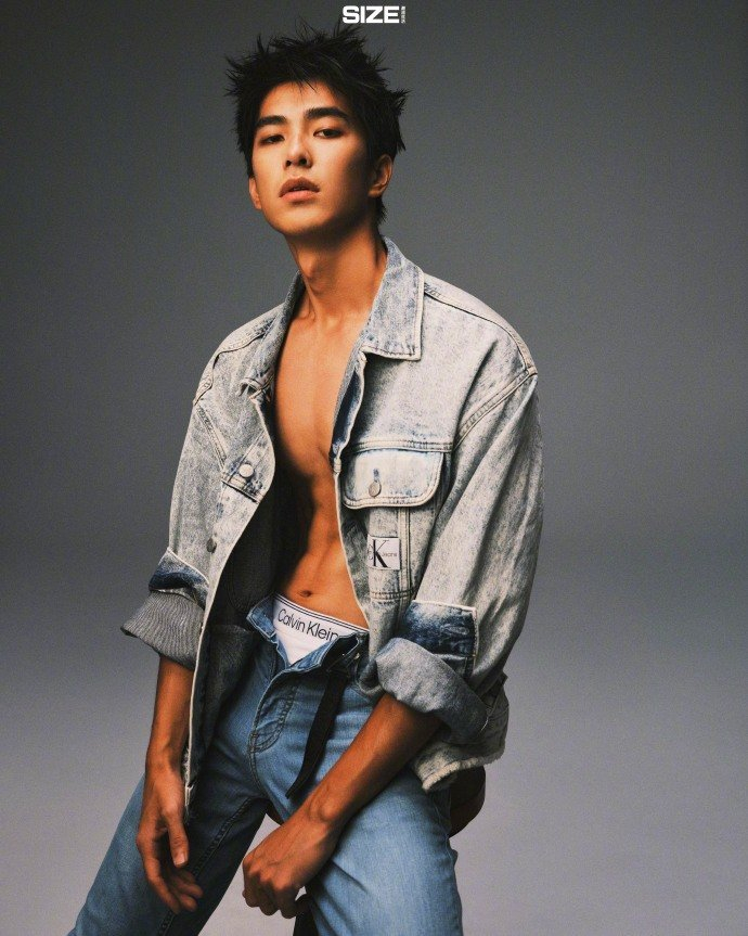曾敬骅 SIZE潮流生活 8月刊封面大片