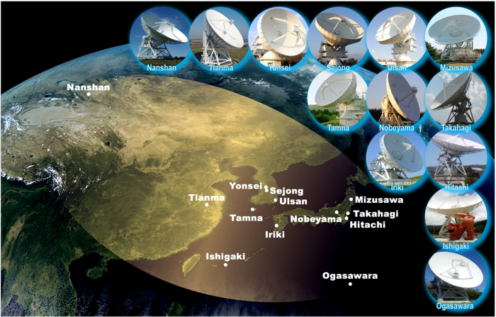 之江实验室科学家成功捕捉M87黑洞喷流周期性进动
