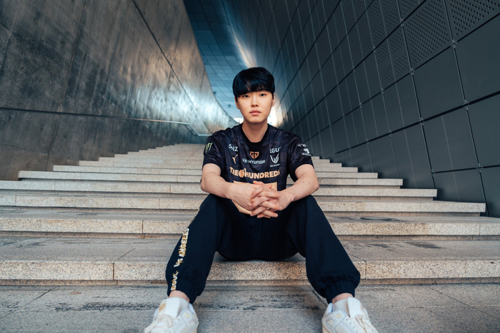 LOL官推发布，Chovy选手连续五年进入世界赛八强……|LOL|总决赛|chovy_新浪新闻