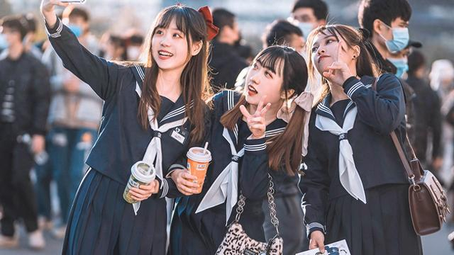 JK、Lolita、汉服大肆入侵漫展，它们真的算Cosplay吗？