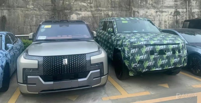 方程豹豹8路试谍照曝光 搭载2.0T插混系统 将于2024年下半年上市