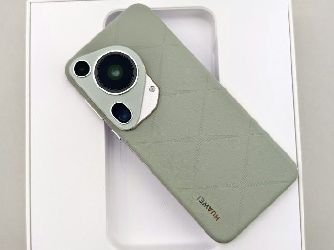 说说华为P70 Ultra值不值得买？|华为|鸿蒙_新浪新闻