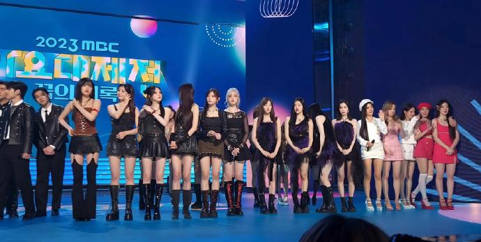 aespa和ive同框对比也太惨烈了…|aespa_新浪新闻