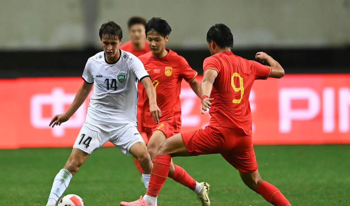 今晚！cctv5直播u19国足pk韩国，英博小将毛伟杰+黄山+曲格平出战