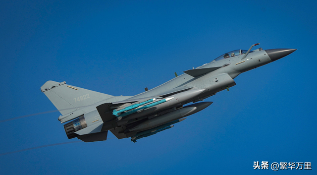 深度对比：F16-Block 70与歼10C，两大战机，到底谁更强悍？