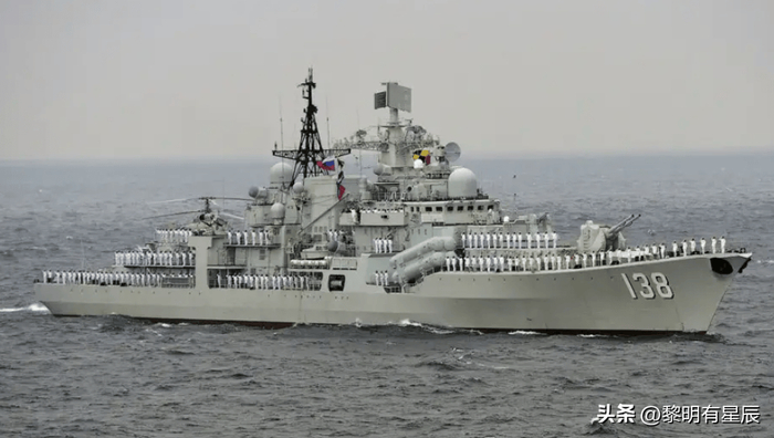 6艘052C型驱逐舰，中期升级改进，为何情况非常尴尬？