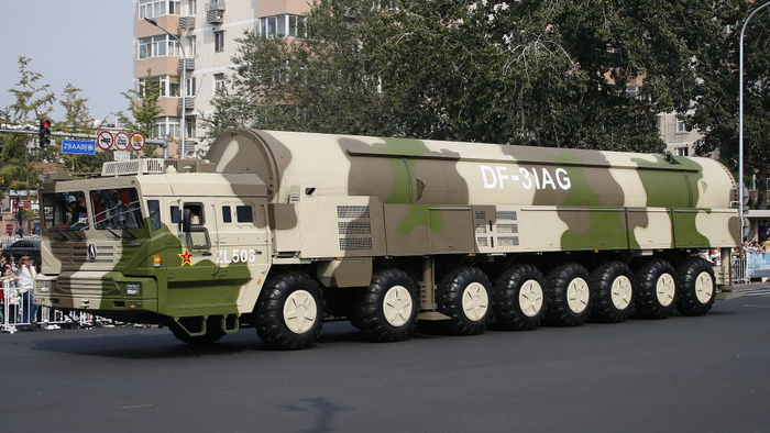 美俄也比不过，东风-31AG的1.2万公里射程，竟是全球导弹最远纪录！