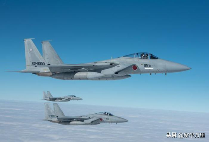 日本的困局，F15J战机，延寿到2060年，为何赶鸭子上架？