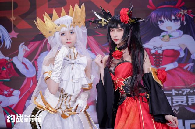 CP25漫展上cos《约战》角色的小姐姐们，这还原度，能全都要么？|漫展|cos_新浪新闻