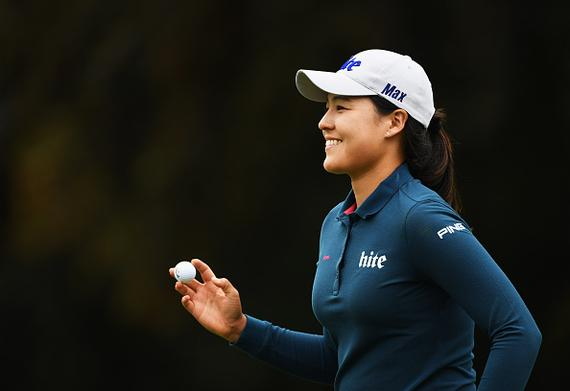 依云赛田仁智4杆领先冲冠 冯珊珊第3位林希妤T13_lpga赛_新浪竞技风暴_新浪网