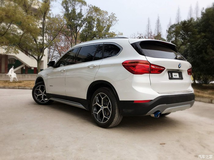 全新宝马X1 1.5T 豪华交作业