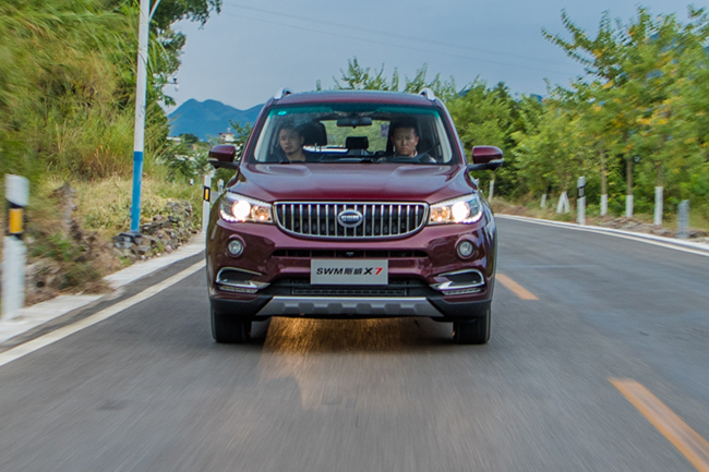 SWM斯威X7 6AT试驾篇 亮点不少/性能刚好