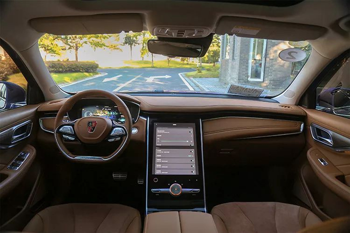 是不是该买辆“超跑SUV”了？荣威 MARVEL X应该怎么买？