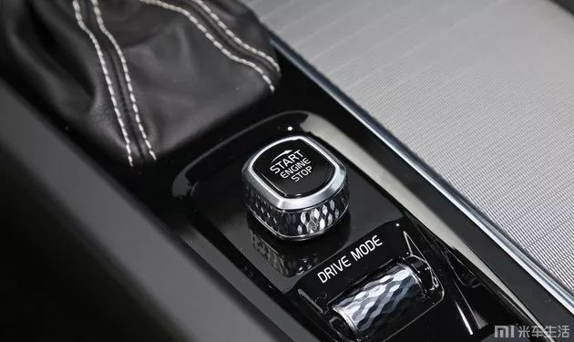 年末抄底豪车选谁，超大优惠奥迪Q50 PK新沃尔沃XC60 | 开怼