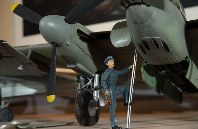 澳洲男子痴迷航模 制作600多件模型_新浪图片