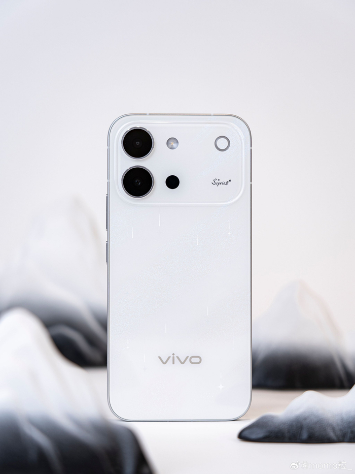 还在纠结哪款手机颜值高又实用？vivo S60 的夏日美学有点东西|光影|田曦薇|背板|星星海|原生_新浪新闻