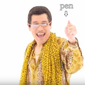 唱了年度神曲PPAP的大叔，现在成了这样_手机新浪网