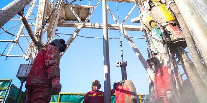 China's Daqing Oilfield reports growth in output_手机新浪网