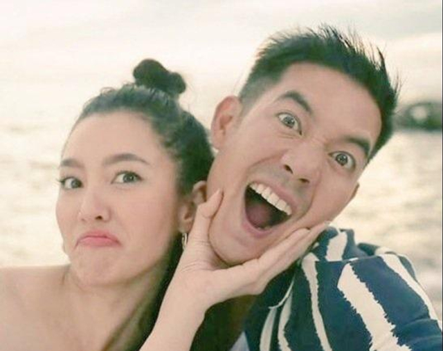 泰星Weir和Bella结束九年爱情长跑 昔日甜蜜已成回忆_新浪图片