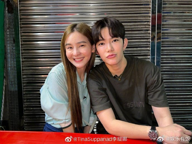 泰国电影《Yes Or No》演员再合影 Tina与Aom比心好可爱_新浪图片