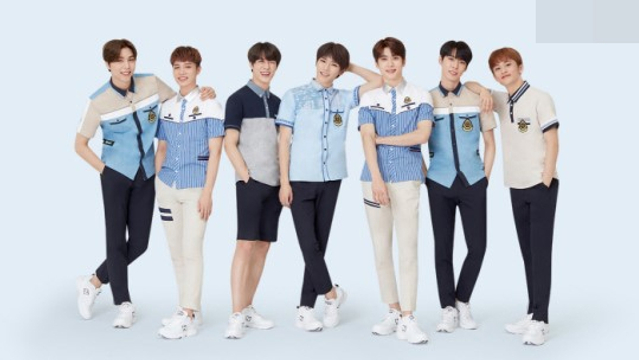 韩男团NCT穿校服拍写真 清爽活力十足少年感_新浪图片