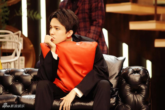 迪玛希：粉丝过度担心使我焦虑 愿意坦然接受质疑_手机新浪网