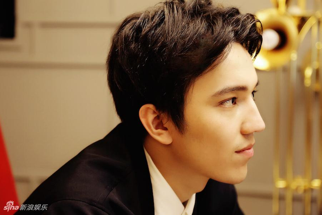 迪玛希：粉丝过度担心使我焦虑 愿意坦然接受质疑_手机新浪网