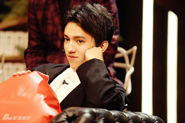 迪玛希：粉丝过度担心使我焦虑 愿意坦然接受质疑_手机新浪网