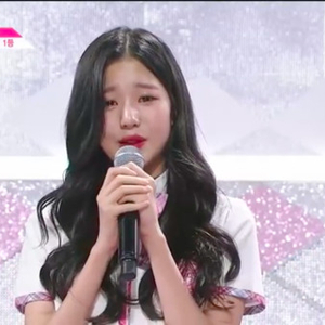 《Produce 48》决赛！张元英挤下宫胁咲良C位出道_手机新浪网