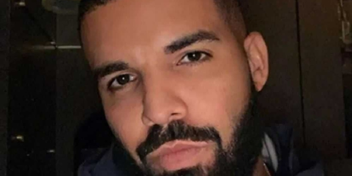 女粉丝曝曾与“公鸭”Drake约会 本人表示否认_手机新浪网