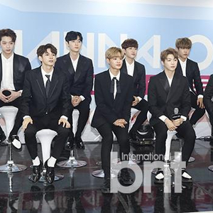 《SNL9》WannaOne篇连播两期 展现11人不同魅力_手机新浪网