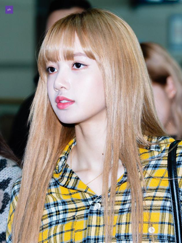 Lisa亲信透露其被信任的前经纪人诈骗心灵很受伤_手机新浪网