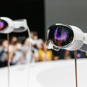 Vision Pro注定是一款小众产品？最初仅局部销售 还要预约_手机新浪网