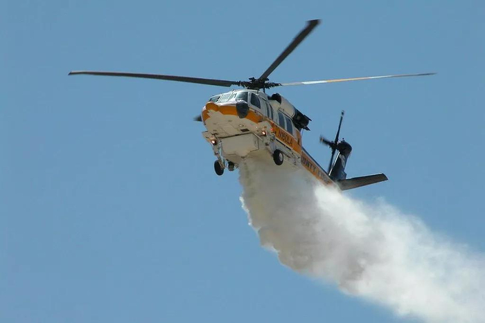 为了加强航空灭火装备，应急管理部研究建立国家应急救援航空体系|救援|航空|应急_新浪新闻