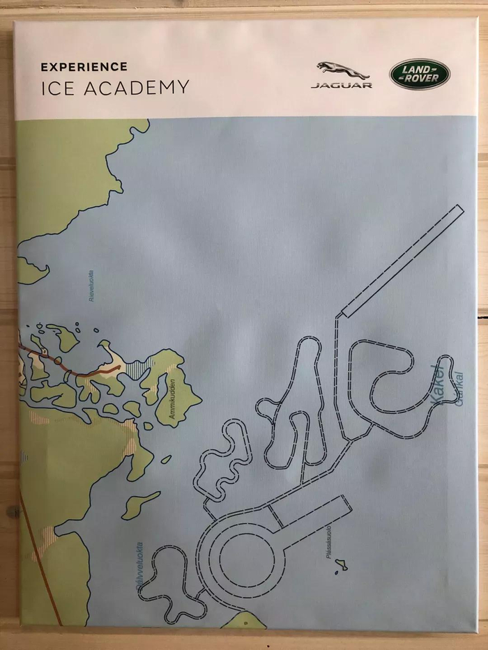 -25℃能做什么？来！开着纯正英伦车去极地中撒把野