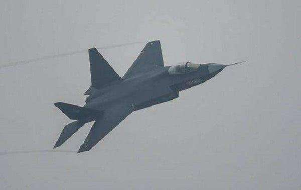 推重比为9 中国即将拥有自己的F414涡轮风扇发动机|无人机|涡扇|发动机_新浪新闻