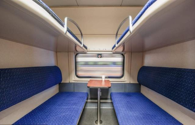中国双层软卧高铁来了，配置豪华，北京到上海只需睡一觉