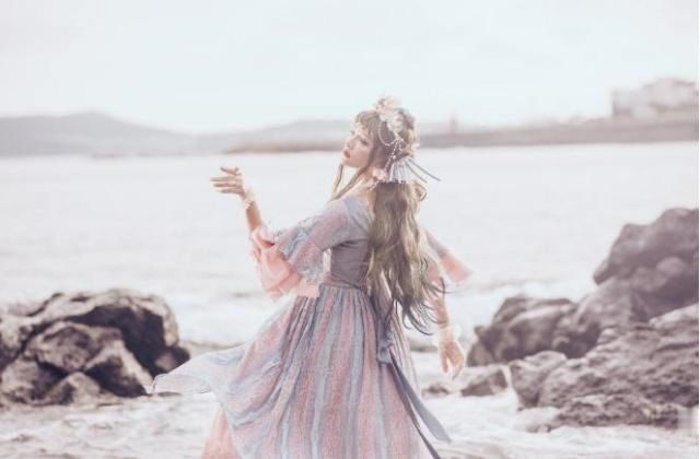 作为一名lo娘，你最喜欢的Lolita模特是谁？