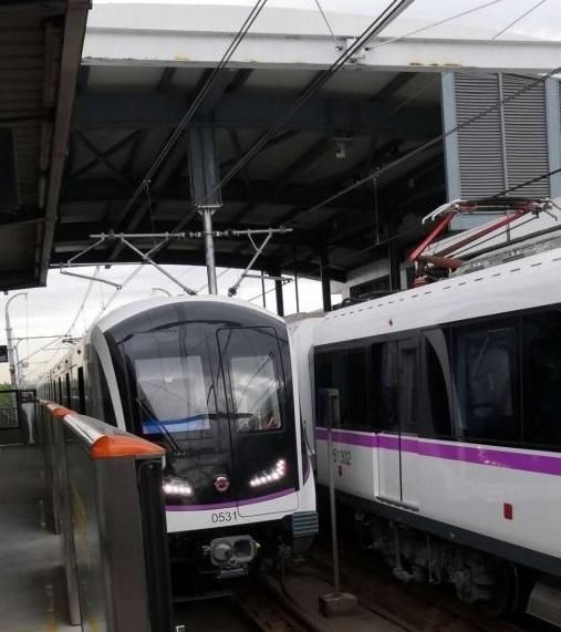 上海地铁5号线江川路段降速拖慢运行数分钟：谁来维护公众利益？