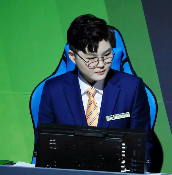 《守望先锋》：上海龙的护盾，她是天才职业女性选手——GEGURI