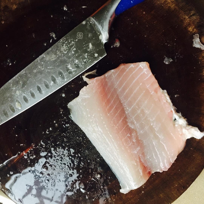 除鱼腥，别再只会用料酒，根本去不干净！教你另外“2个”小绝招