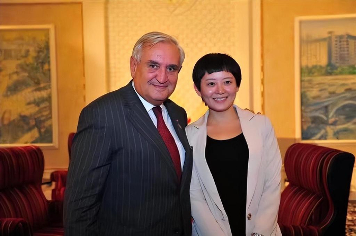 Alice Chen：励志让世界看到“中国之美”的西南妹子|基金会_新浪健康_新浪网