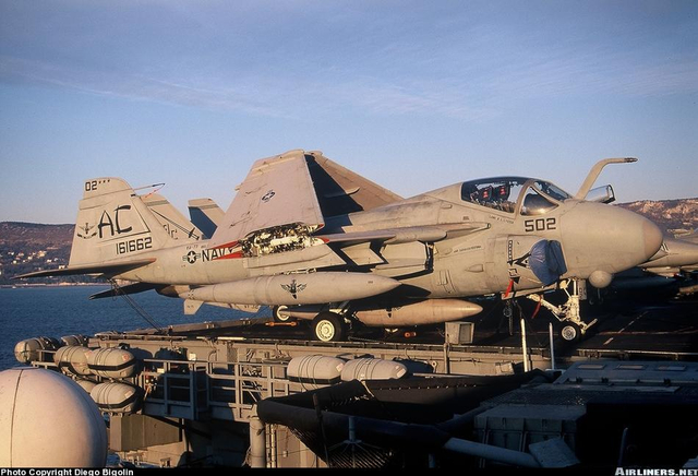 美国这款战机曾被我们干下！我军击落2架A6攻击机_新浪图片